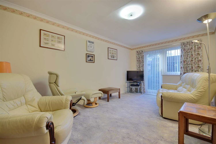 Plane Tree Court, Sunderland, Tyne & Wear, SR3 2TL £52,500 from Peter ... Plane Tree Court, Sunderland, Tyne & Wear, SR3 2TL £52,500 from Peter ...